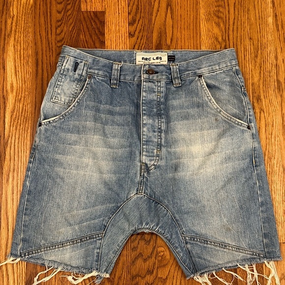 Topman | Shorts | Topman Arc Leg Relaxed Fit Drop Crotch Cutoff Denim ...